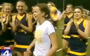 VIDEO: Texas cheerleader breaks world backflip record - Lone Star Gridiron