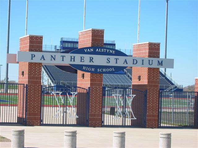 Van-Alstyne-Panther-Stadium - Lone Star Gridiron